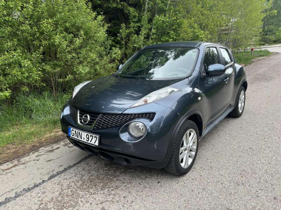 Blue Nissan Juke 2012 in Vilnius, with an engine capacity of 1.62 L and mileage of 142 thousand km for 4500 €, photo 5 on AUTOMOTO.COM.LV