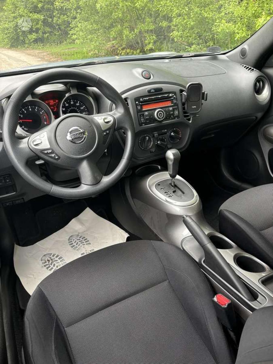 Blue Nissan Juke 2012 in Vilnius, with an engine capacity of 1.62 L and mileage of 142 thousand km for 4500 €, photo 6 on AUTOMOTO.COM.LV