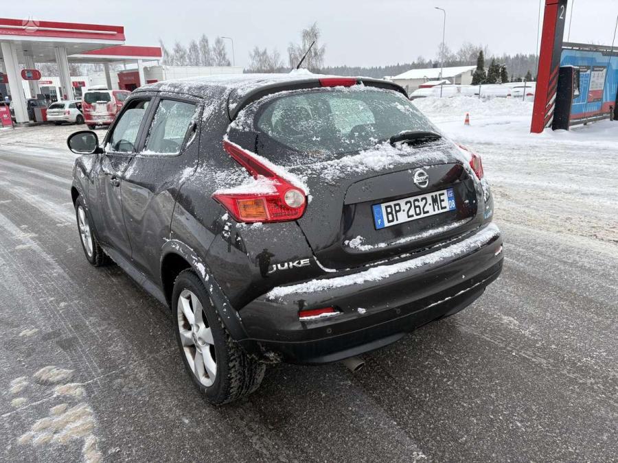Brūns Nissan Juke 2011 Tauragė, ar dzinēja tilpumu 1.46 L un nobraukumu 197 tūkst. km par 3000 €, foto 3 vietnē AUTOMOTO.COM.LV