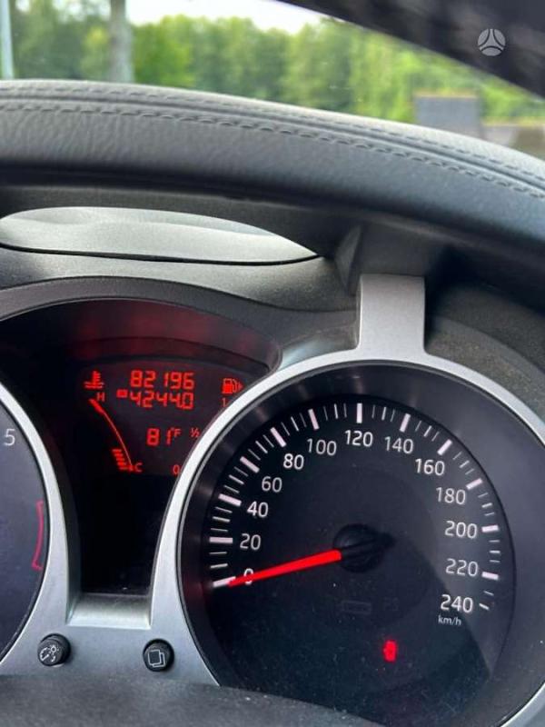 Brūns Nissan Juke 2011 Viļņa, ar dzinēja tilpumu 1.62 L un nobraukumu 82 tūkst. km par 5500 €, foto 9 vietnē AUTOMOTO.COM.LV
