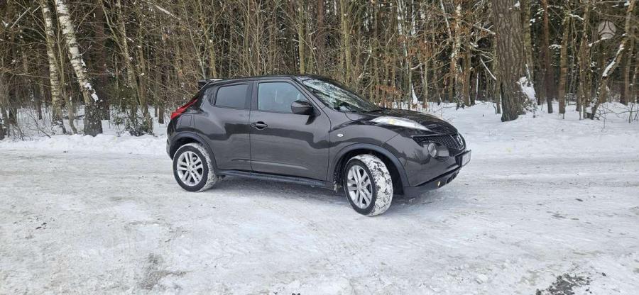 Brown Nissan Juke 2012 in Taurage, with an engine capacity of 0.00 L and mileage of 213 thousand km for 4700 €, photo 3 on AUTOMOTO.COM.LV