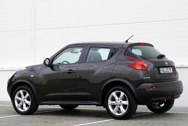 Brūns Nissan Juke 2012 Rīga, ar dzinēja tilpumu 1.50 L un nobraukumu 167 tūkst. km par 6400 €, foto 8 vietnē AUTOMOTO.COM.LV
