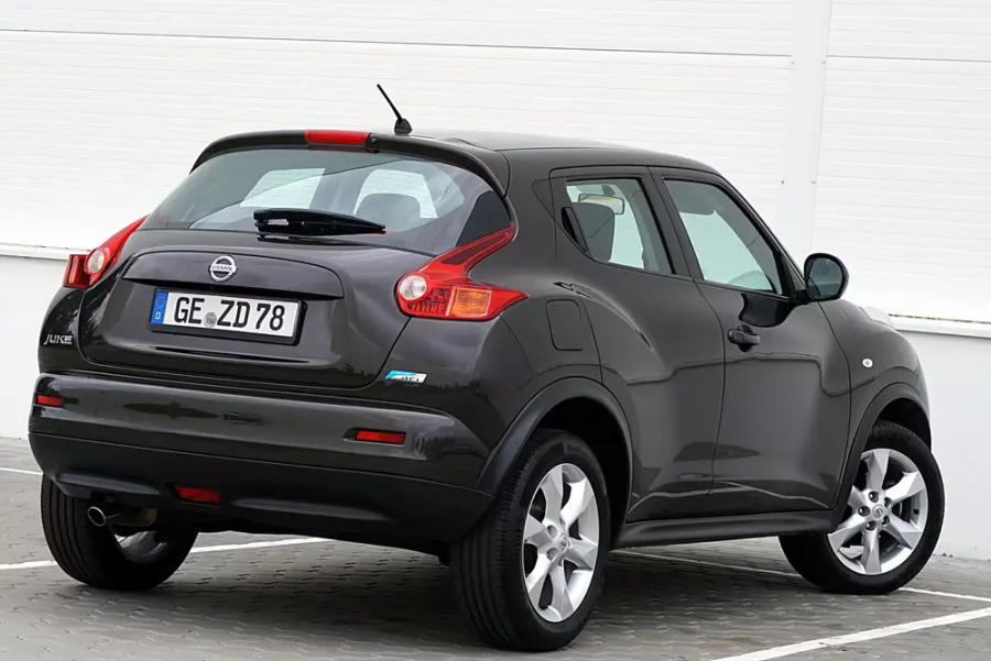 Brown Nissan Juke 2012 in Riga, with an engine capacity of 1.50 L and mileage of 167 thousand km for 6400 €, photo 12 on AUTOMOTO.COM.LV