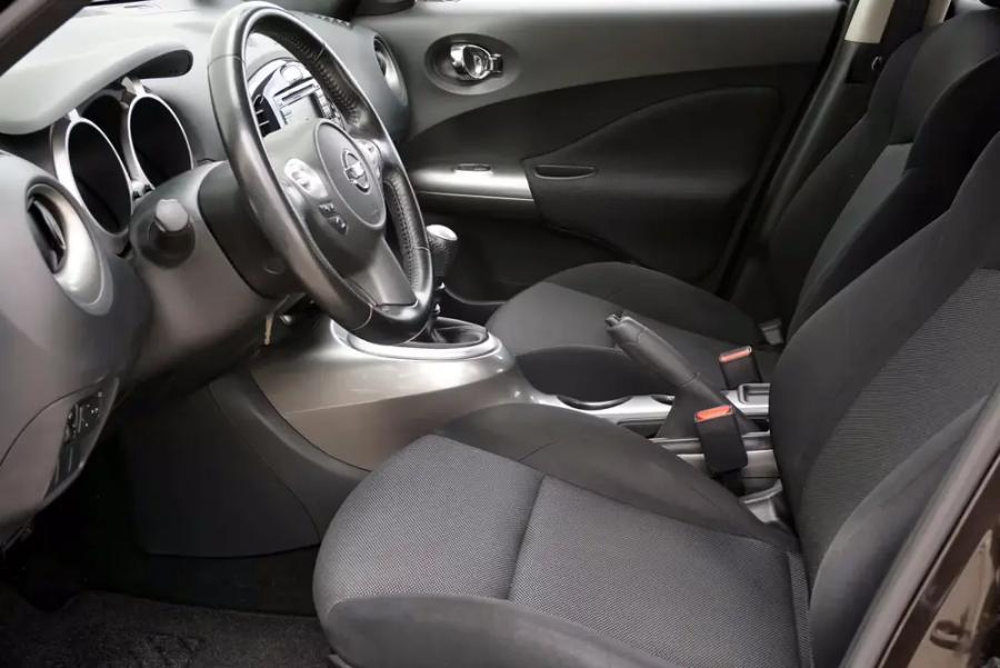 Brown Nissan Juke 2012 in Riga, with an engine capacity of 1.50 L and mileage of 167 thousand km for 6400 €, photo 20 on AUTOMOTO.COM.LV
