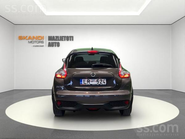 Brown Nissan Juke 2018 in Riga, with an engine capacity of 1.60 L and mileage of 78 thousand km for 9490 €, photo 6 on AUTOMOTO.COM.LV