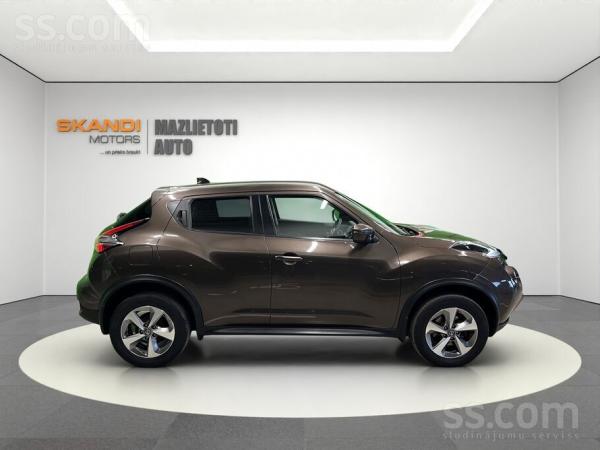 Brown Nissan Juke 2018 in Riga, with an engine capacity of 1.60 L and mileage of 78 thousand km for 9490 €, photo 8 on AUTOMOTO.COM.LV