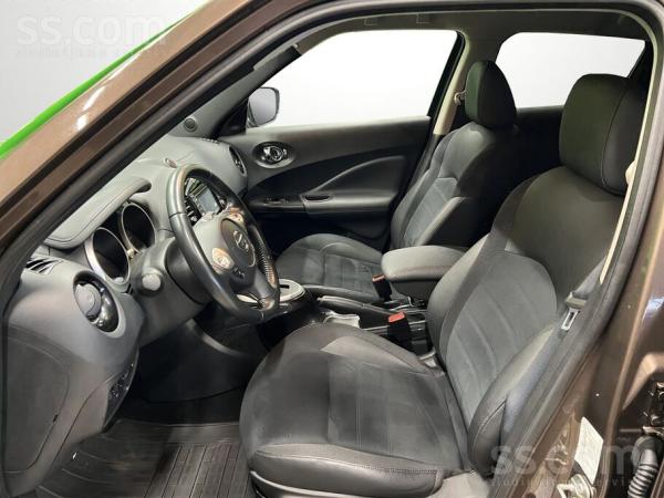 Brown Nissan Juke 2018 in Riga, with an engine capacity of 1.60 L and mileage of 78 thousand km for 9490 €, photo 11 on AUTOMOTO.COM.LV