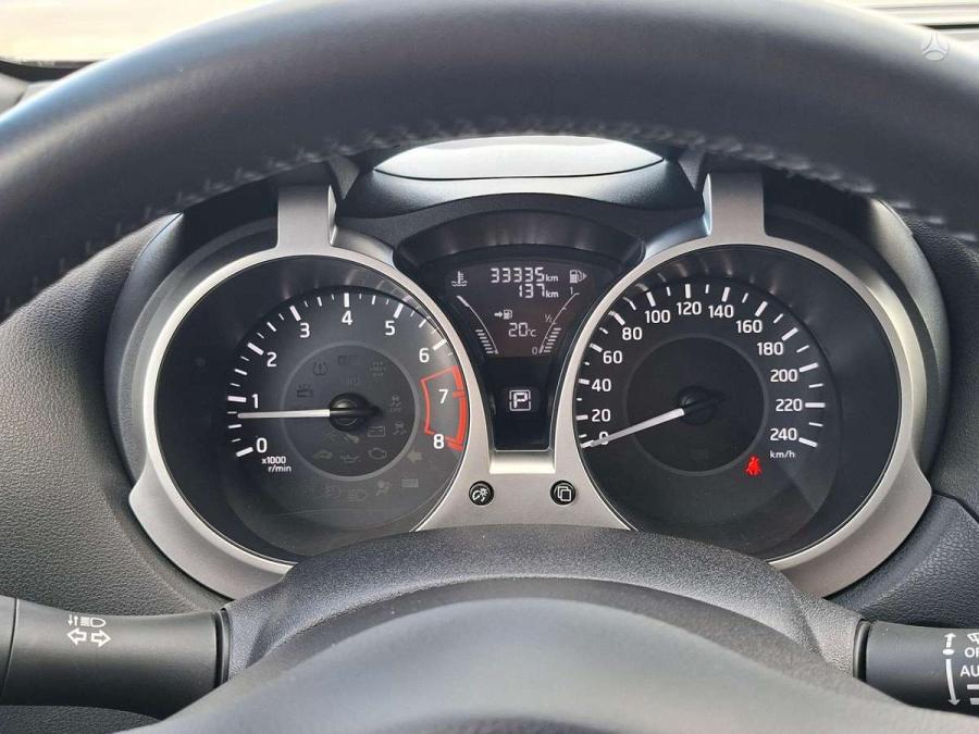 Brown Nissan Juke 2019 in Vilnius, with an engine capacity of 1.60 L and mileage of 33 thousand km for 11500 €, photo 16 on AUTOMOTO.COM.LV