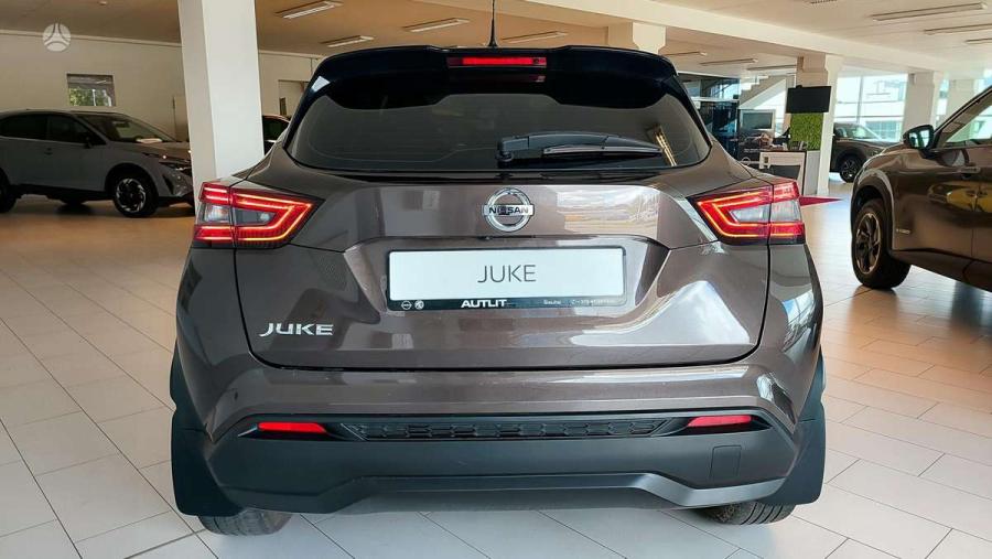 Brown Nissan Juke 2020 in Siauliai, with an engine capacity of 1.00 L and mileage of 44 thousand km for 14900 €, photo 6 on AUTOMOTO.COM.LV