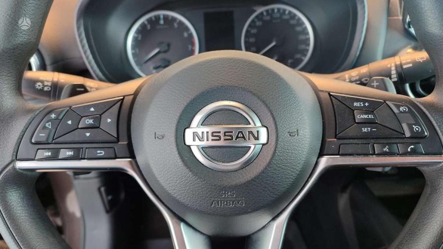 Brown Nissan Juke 2020 in Siauliai, with an engine capacity of 1.00 L and mileage of 44 thousand km for 14900 €, photo 13 on AUTOMOTO.COM.LV