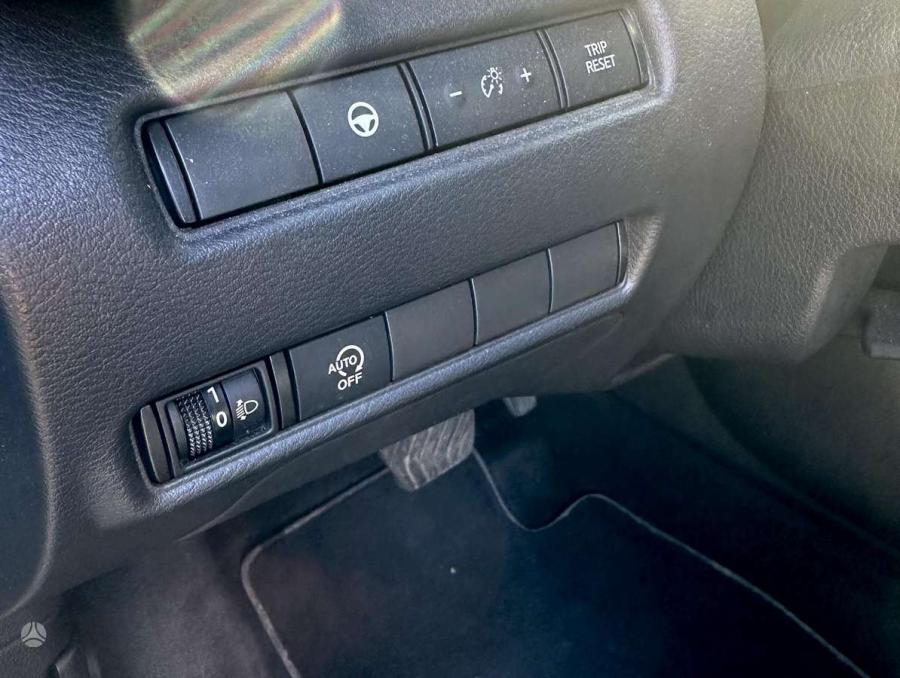 Brūns Nissan Juke 2021 Klaipėda, ar dzinēja tilpumu 1.00 L un nobraukumu 59 tūkst. km par 16990 €, foto 21 vietnē AUTOMOTO.COM.LV