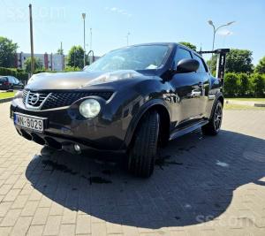 Brown Nissan Juke 2011 in Jurmala, with an engine capacity of 1.60 L and mileage of 200 thousand km for 5000 €, photo 1 on AUTOMOTO.COM.LV