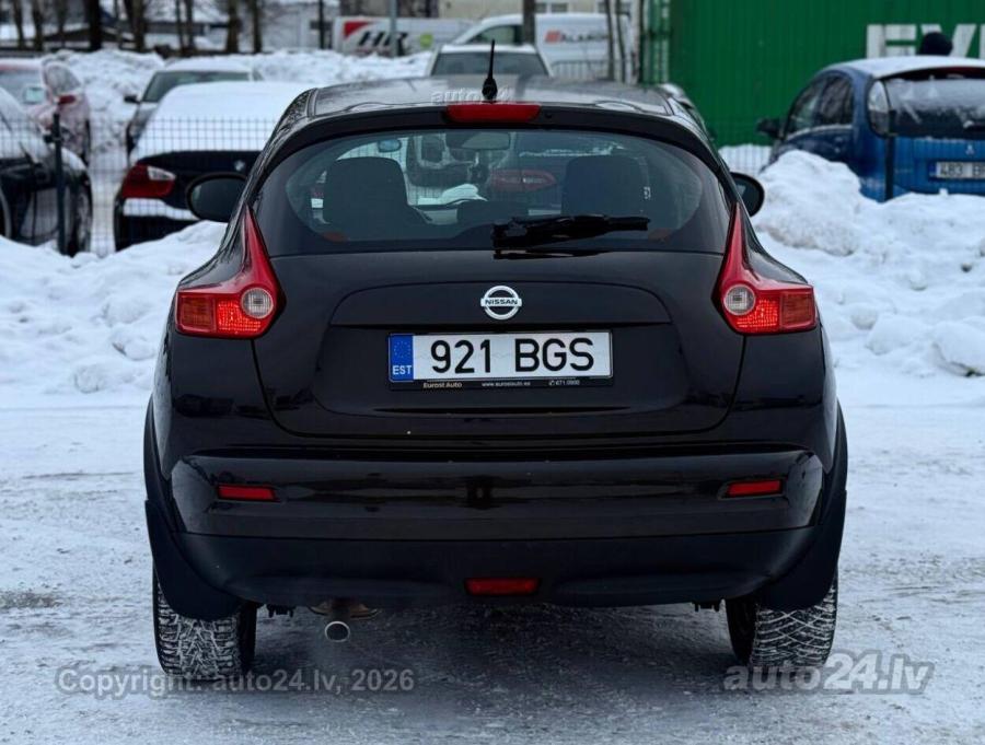 Brown Nissan Juke 2012 in Tallinn, with an engine capacity of 1.60 L and mileage of 115 thousand km for 4999 €, photo 4 on AUTOMOTO.COM.LV