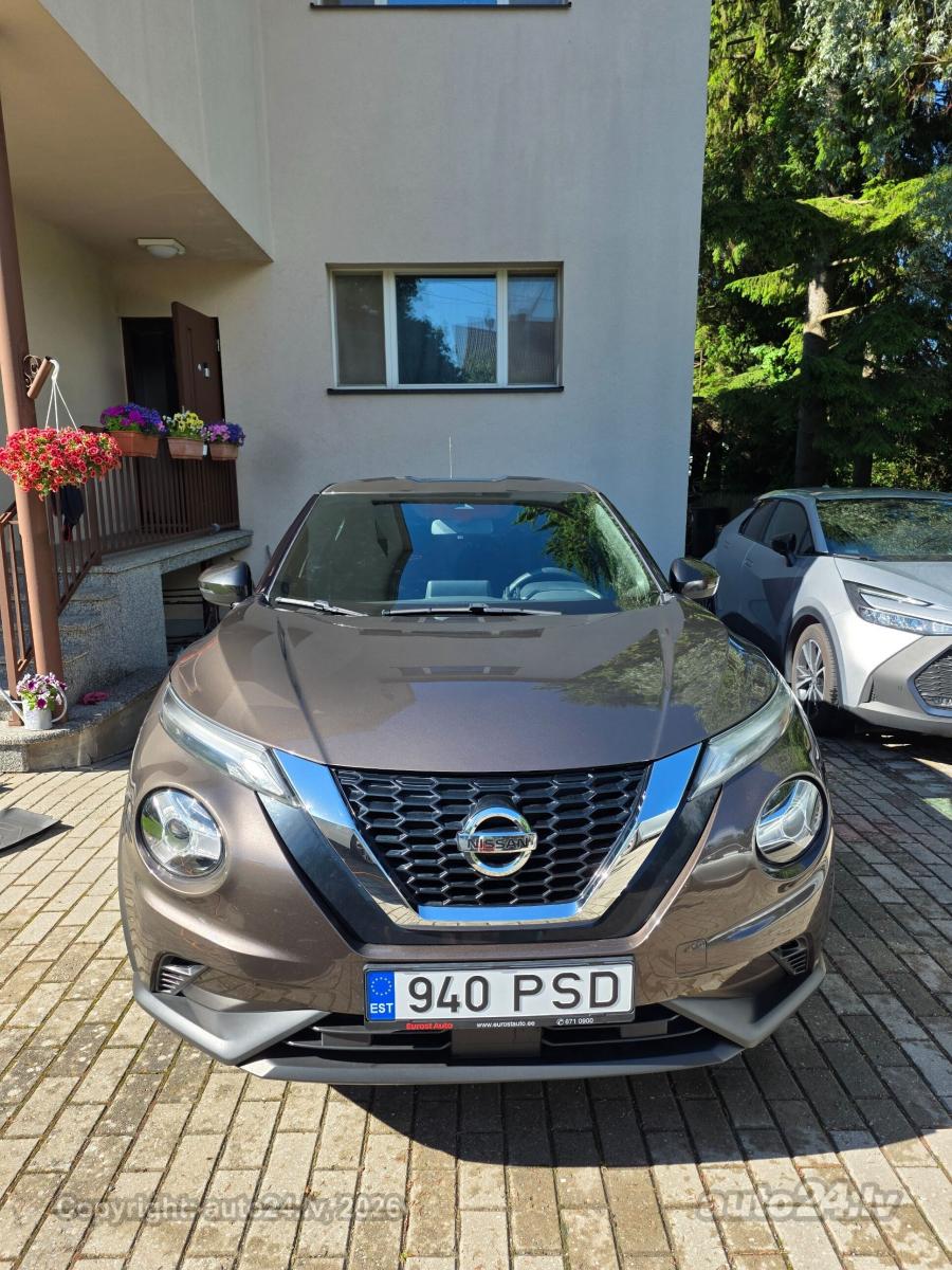 Brūns Nissan Juke 2020 Tallina, ar dzinēja tilpumu 1.00 L un nobraukumu 44 tūkst. km par 13700 €, foto 1 vietnē AUTOMOTO.COM.LV