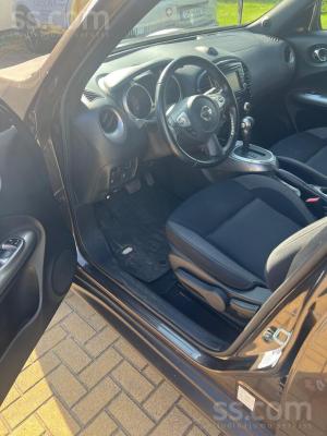 Brown Nissan Juke 2020 in Riga, with an engine capacity of 1.60 L and mileage of 100 thousand km for 8250 €, photo 8 on AUTOMOTO.COM.LV