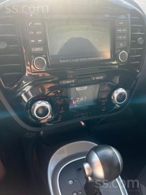 Brown Nissan Juke 2020 in Riga, with an engine capacity of 1.60 L and mileage of 100 thousand km for 8250 €, photo 11 on AUTOMOTO.COM.LV