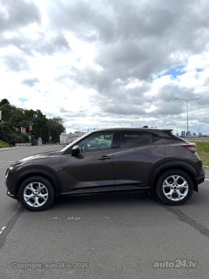 Brūns Nissan Juke 2022 Tallina, ar dzinēja tilpumu 1.00 L un nobraukumu 70 tūkst. km par 14800 €, foto 5 vietnē AUTOMOTO.COM.LV