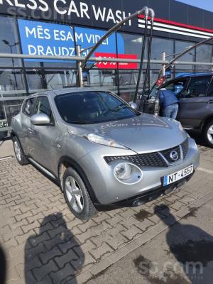 Nissan Juke 2011 in Riga, with an engine capacity of 1.60 L and mileage of 100 thousand km for 5000 €, photo 3 on AUTOMOTO.COM.LV