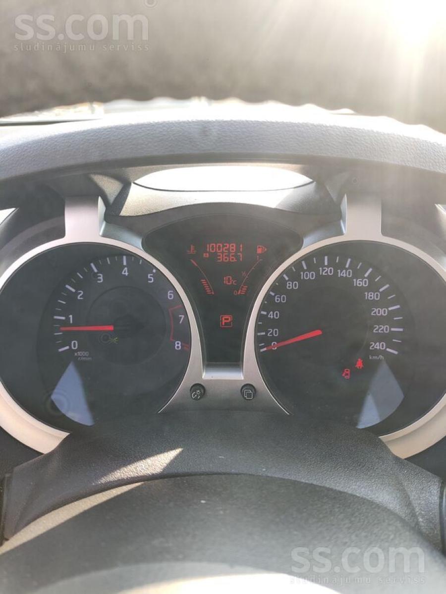 Nissan Juke 2011 in Riga, with an engine capacity of 1.60 L and mileage of 100 thousand km for 5000 €, photo 7 on AUTOMOTO.COM.LV