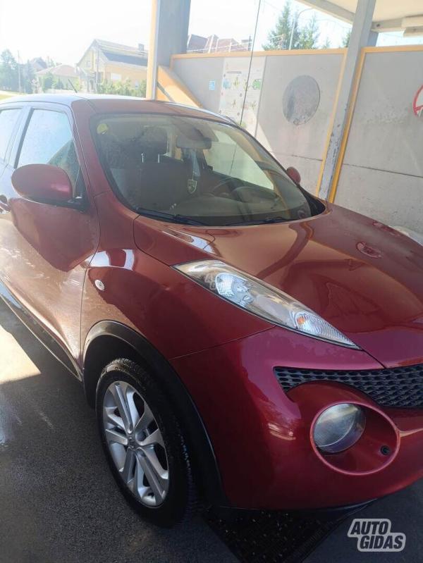Nissan Juke 2011 in Siauliai, with an engine capacity of 1.50 L and mileage of 218 thousand km for 3200 €, photo 2 on AUTOMOTO.COM.LV