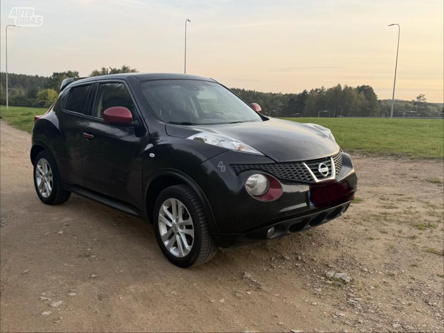 Nissan Juke 2011 Viļņa, ar dzinēja tilpumu 1.60 L un nobraukumu 150 tūkst. km par 5300 €, foto 3 vietnē AUTOMOTO.COM.LV