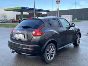 Nissan Juke 2012 in Klaipeda, with an engine capacity of 1.60 L and mileage of 126 thousand km for 3300 €, photo 5 on AUTOMOTO.COM.LV