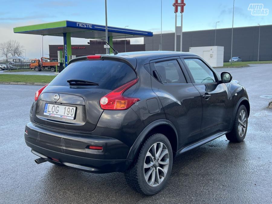 Nissan Juke 2012 in Klaipeda, with an engine capacity of 1.60 L and mileage of 126 thousand km for 3300 €, photo 5 on AUTOMOTO.COM.LV