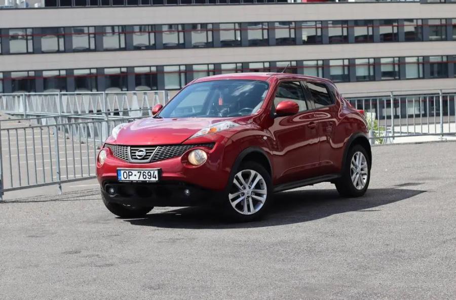 Nissan Juke 2012 in Riga, with an engine capacity of 1.50 L and mileage of 245 thousand km for 2980 €, photo 4 on AUTOMOTO.COM.LV