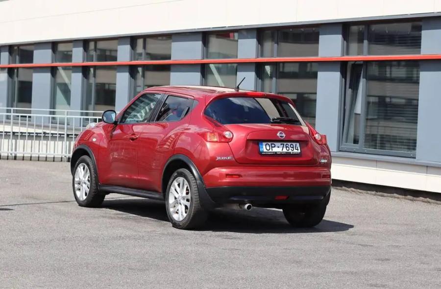 Nissan Juke 2012 in Riga, with an engine capacity of 1.50 L and mileage of 245 thousand km for 2980 €, photo 5 on AUTOMOTO.COM.LV