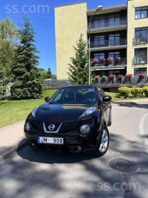 Nissan Juke 2013 in Riga, with an engine capacity of 1.60 L and mileage of 85 thousand km for 5200 €, photo 3 on AUTOMOTO.COM.LV