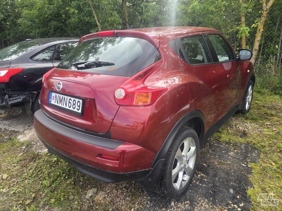 Nissan Juke 2013 in Radviliskis, with an engine capacity of 1.60 L and mileage of 210 thousand km for 2600 €, photo 5 on AUTOMOTO.COM.LV