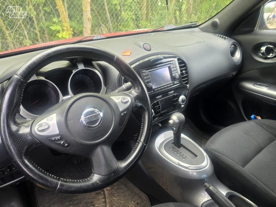Nissan Juke 2013 in Radviliskis, with an engine capacity of 1.60 L and mileage of 210 thousand km for 2600 €, photo 6 on AUTOMOTO.COM.LV