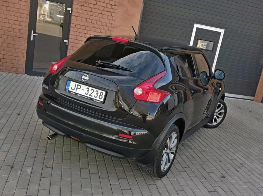 Nissan Juke 2014 in Riga, with an engine capacity of 1.60 L and mileage of 117 thousand km for 5590 €, photo 4 on AUTOMOTO.COM.LV