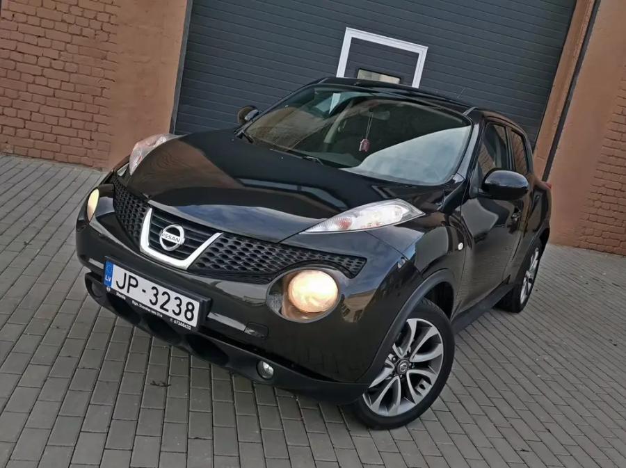 Nissan Juke 2014 in Riga, with an engine capacity of 1.60 L and mileage of 117 thousand km for 5590 €, photo 12 on AUTOMOTO.COM.LV