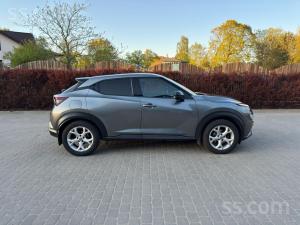 Nissan Juke 2020 in Riga, with an engine capacity of 1.00 L and mileage of 114 thousand km for 9950 €, photo 3 on AUTOMOTO.COM.LV
