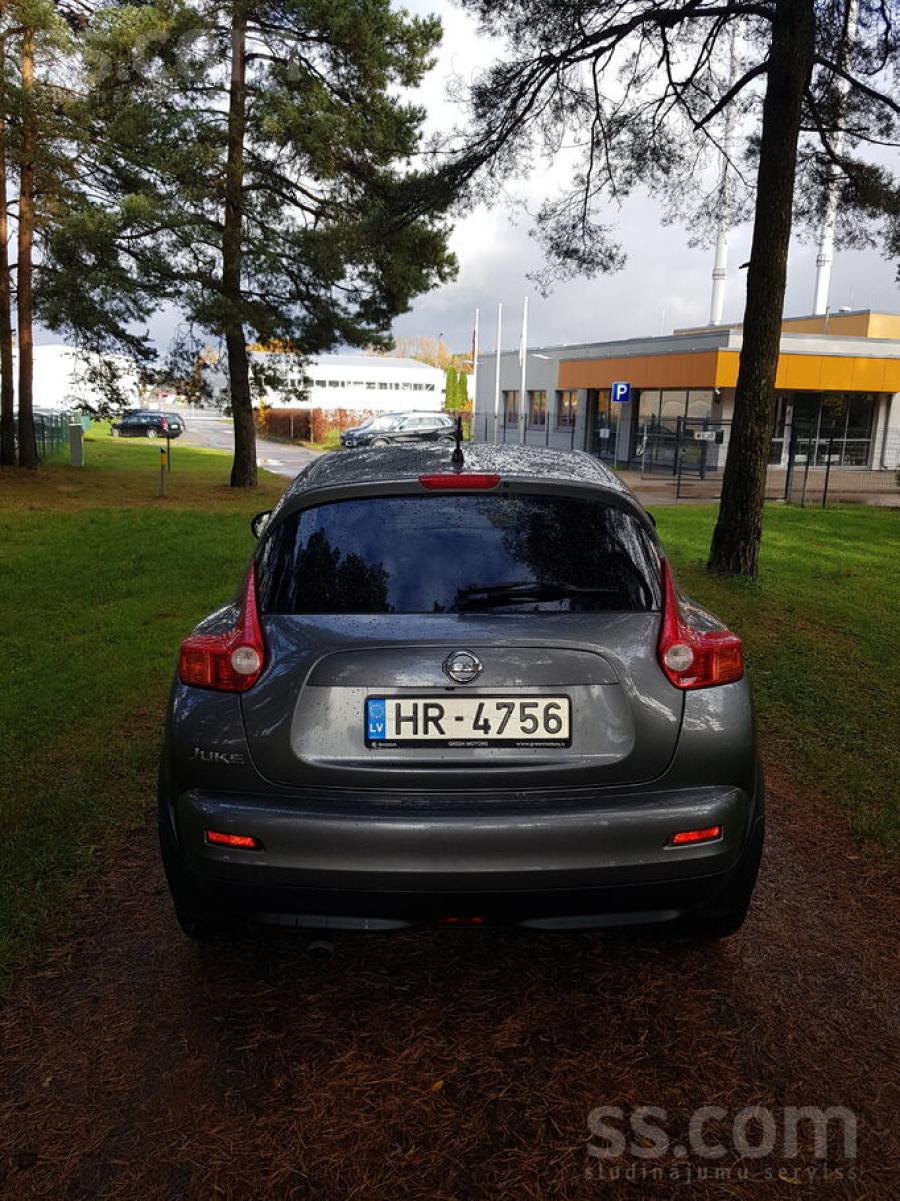 Grey Nissan Juke 2011 in Riga, with an engine capacity of 1.60 L and mileage of 180 thousand km for 6500 €, photo 7 on AUTOMOTO.COM.LV