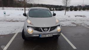 Grey Nissan Juke 2011 in Vilnius, with an engine capacity of 1.60 L and mileage of 201 thousand km for 4950 €, photo 3 on AUTOMOTO.COM.LV