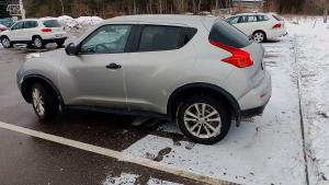 Grey Nissan Juke 2011 in Vilnius, with an engine capacity of 1.60 L and mileage of 201 thousand km for 4950 €, photo 8 on AUTOMOTO.COM.LV