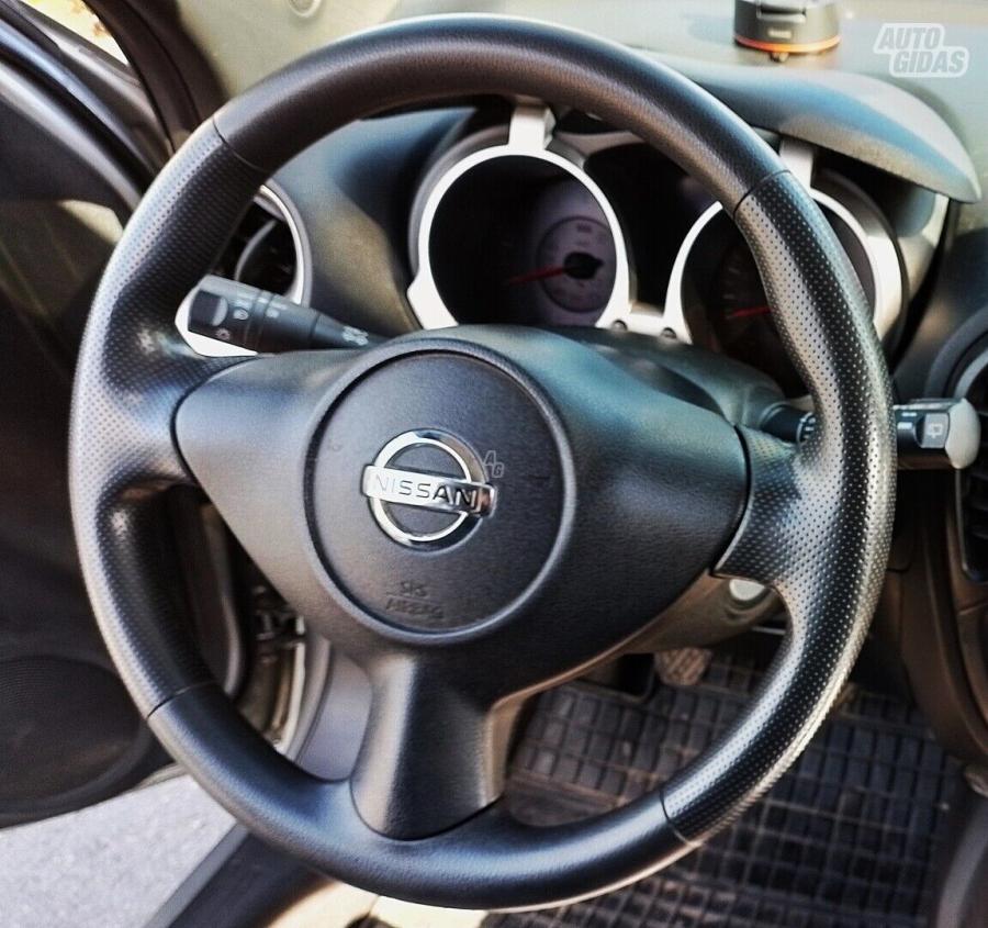 Grey Nissan Juke 2011 in Vilnius, with an engine capacity of 1.60 L and mileage of 201 thousand km for 4950 €, photo 10 on AUTOMOTO.COM.LV