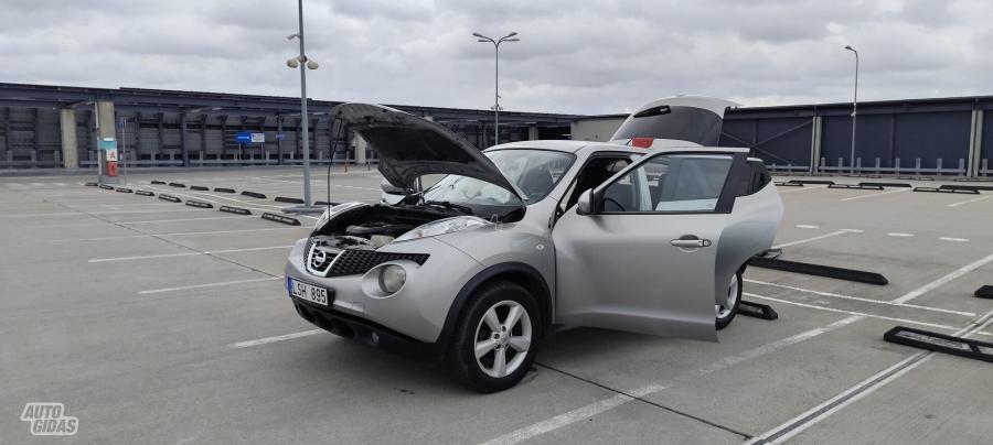 Pelēks Nissan Juke 2011 Kauņa, ar dzinēja tilpumu 1.50 L un nobraukumu 240 tūkst. km par 3800 €, foto 26 vietnē AUTOMOTO.COM.LV