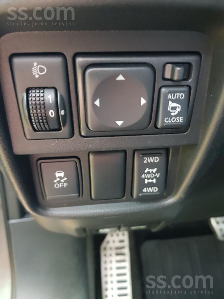 Pelēks Nissan Juke 2011 Rīga, ar dzinēja tilpumu 1.60 L un nobraukumu 179 tūkst. km par 6300 €, foto 14 vietnē AUTOMOTO.COM.LV