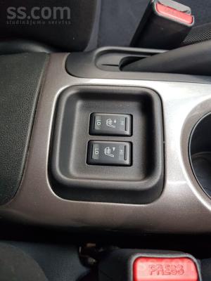 Pelēks Nissan Juke 2011 Rīga, ar dzinēja tilpumu 1.60 L un nobraukumu 179 tūkst. km par 6300 €, foto 20 vietnē AUTOMOTO.COM.LV
