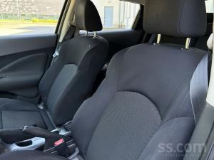 Pelēks Nissan Juke 2011 Jelgava, ar dzinēja tilpumu 1.60 L un nobraukumu 226 tūkst. km par 3950 €, foto 12 vietnē AUTOMOTO.COM.LV
