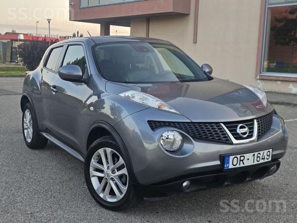 Grey Nissan Juke 2011 in Riga, with an engine capacity of 1.50 L and mileage of 180 thousand km for 4950 €, photo 1 on AUTOMOTO.COM.LV