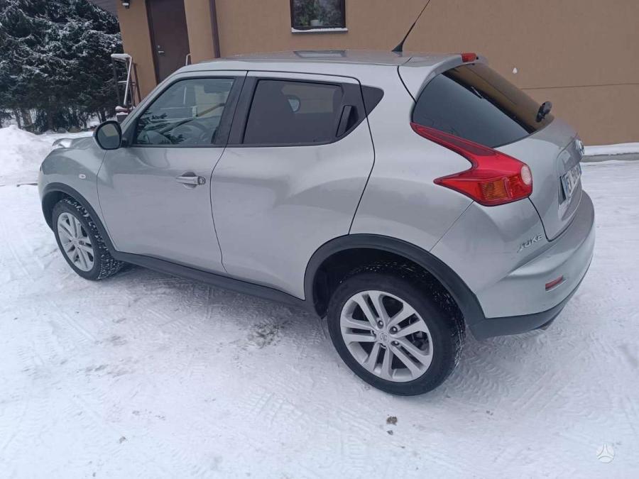 Pelēks Nissan Juke 2012 Kauņa, ar dzinēja tilpumu 1.46 L un nobraukumu 260 tūkst. km par 2850 €, foto 5 vietnē AUTOMOTO.COM.LV