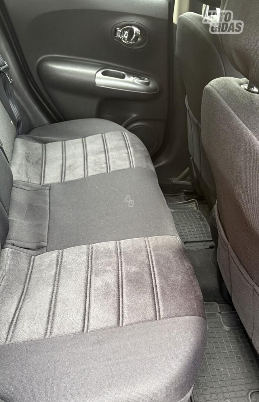 Grey Nissan Juke 2012 in Klaipeda, with an engine capacity of 1.60 L and mileage of 214 thousand km for 4300 €, photo 19 on AUTOMOTO.COM.LV