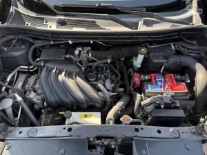 Grey Nissan Juke 2012 in Klaipeda, with an engine capacity of 1.60 L and mileage of 214 thousand km for 4500 €, photo 24 on AUTOMOTO.COM.LV
