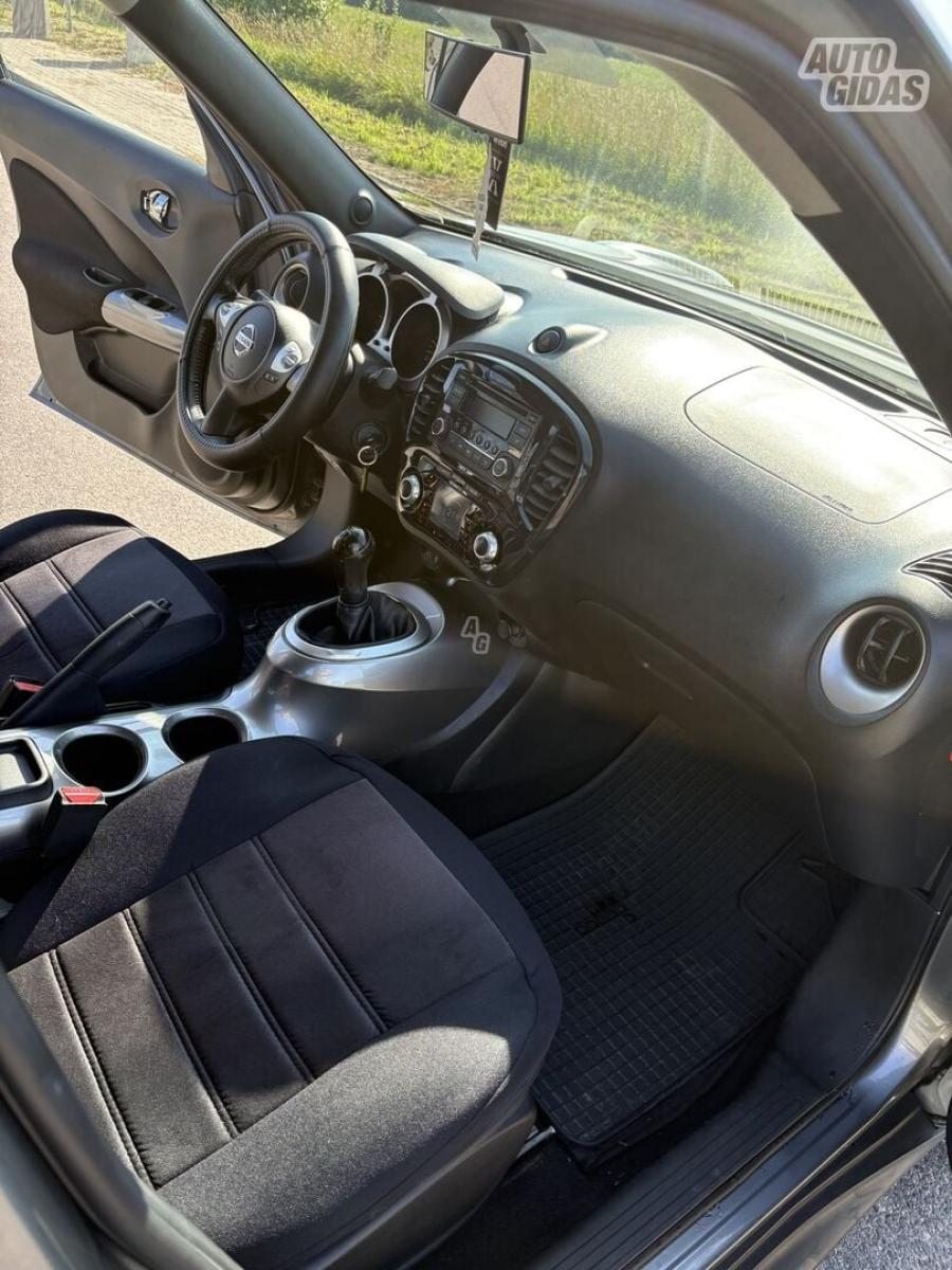 Grey Nissan Juke 2012 in Klaipeda, with an engine capacity of 1.60 L and mileage of 214 thousand km for 4500 €, photo 25 on AUTOMOTO.COM.LV