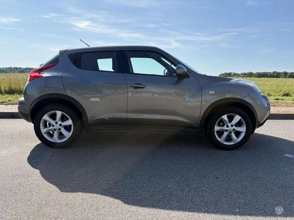 Pelēks Nissan Juke 2012 Klaipėda, ar dzinēja tilpumu 1.60 L un nobraukumu 214 tūkst. km par 4500 €, foto 1 vietnē AUTOMOTO.COM.LV