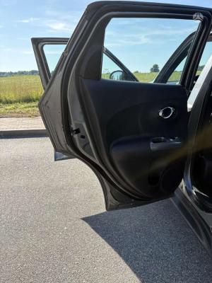 Pelēks Nissan Juke 2012 Klaipėda, ar dzinēja tilpumu 1.60 L un nobraukumu 214 tūkst. km par 4500 €, foto 12 vietnē AUTOMOTO.COM.LV